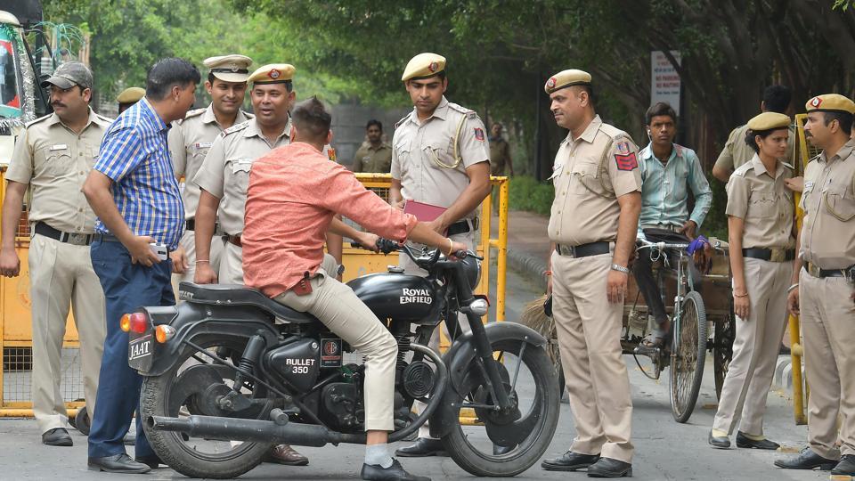 Lok Sabha elections 2019: Statewide alert in UP, Oppn asks cadres to ...