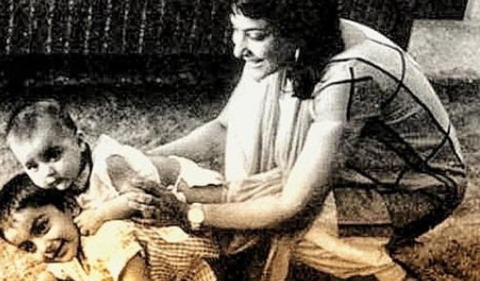 Sanjay Dutt shares a throwback pic with mom Nargis on her 90th birth ...