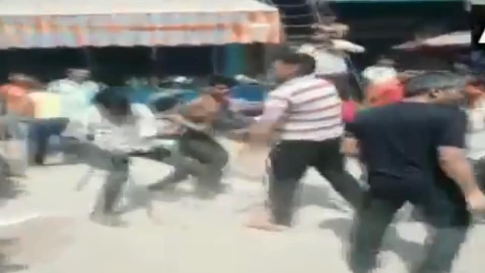 Group of waiters thrash 2 army officials in Baghpat | India News