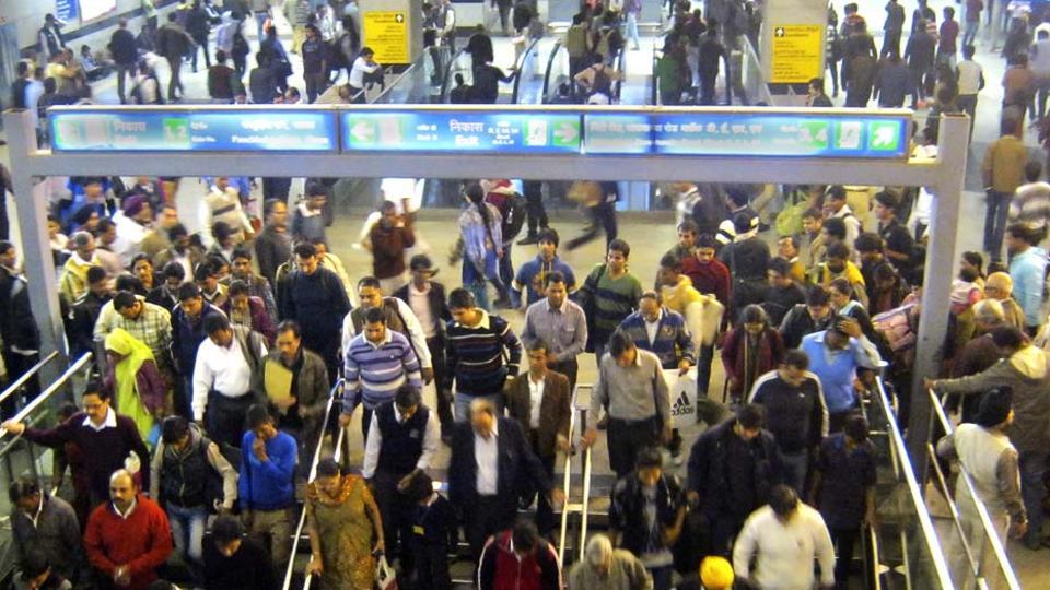 DMRC may issue pink tokens for free rides | Latest News Delhi