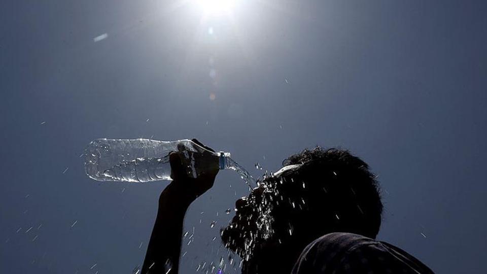 No respite: Hot spell to continue in U.P | India News