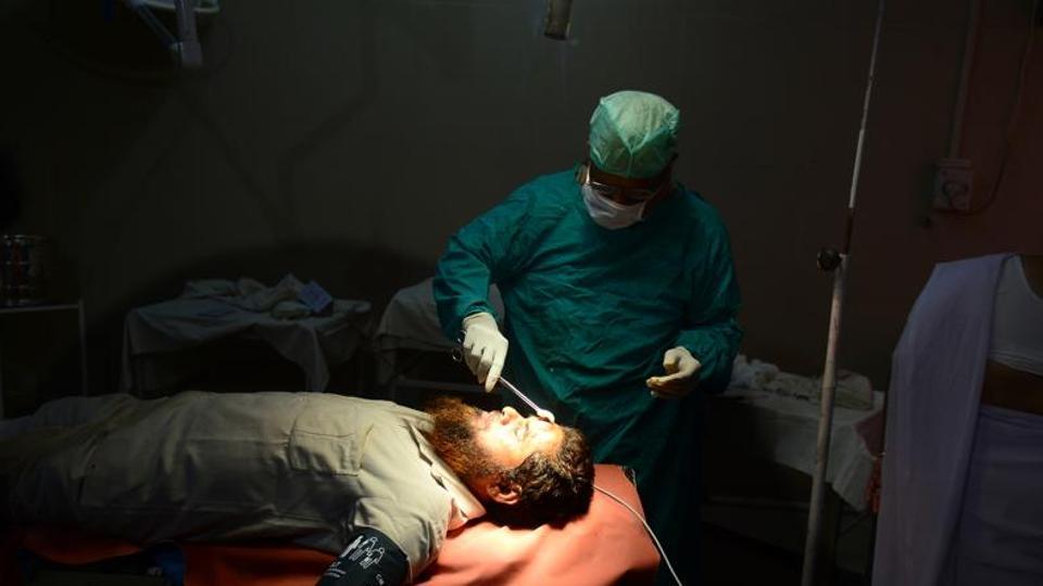 Deadly string strikes again: Man seriously injured | Hindustan Times