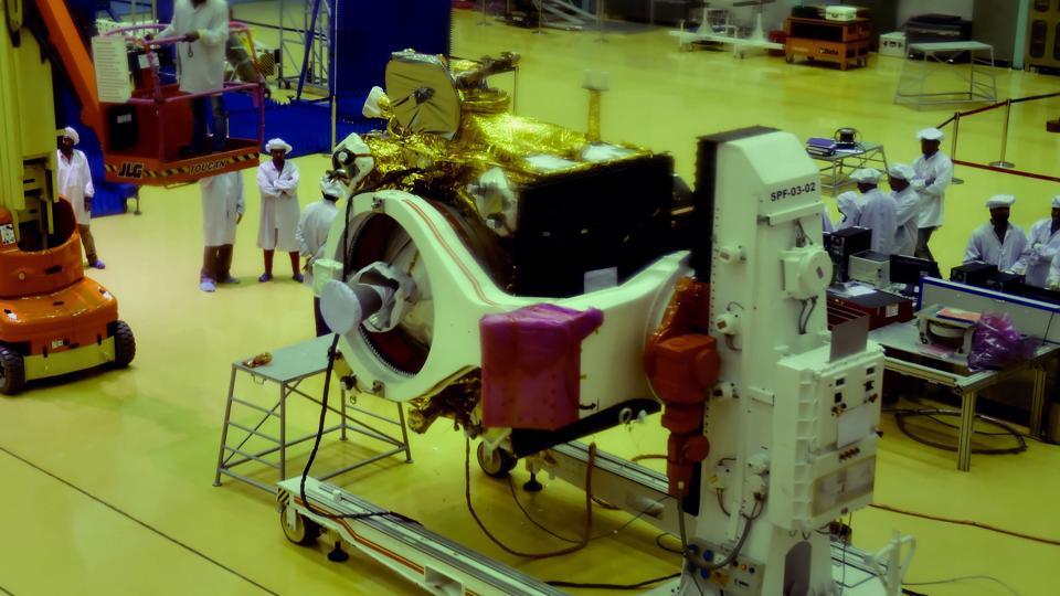 ‘Hoping to find water’: 10 things to know about Chandrayaan-2 | Latest ...