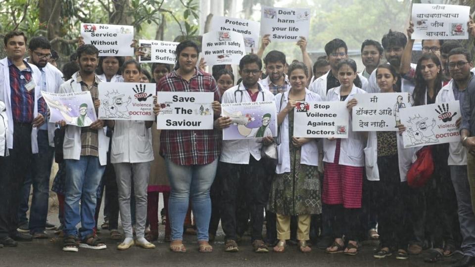 Health services in Delhi, Mumbai hit as Bengal doctors’ strike enters ...