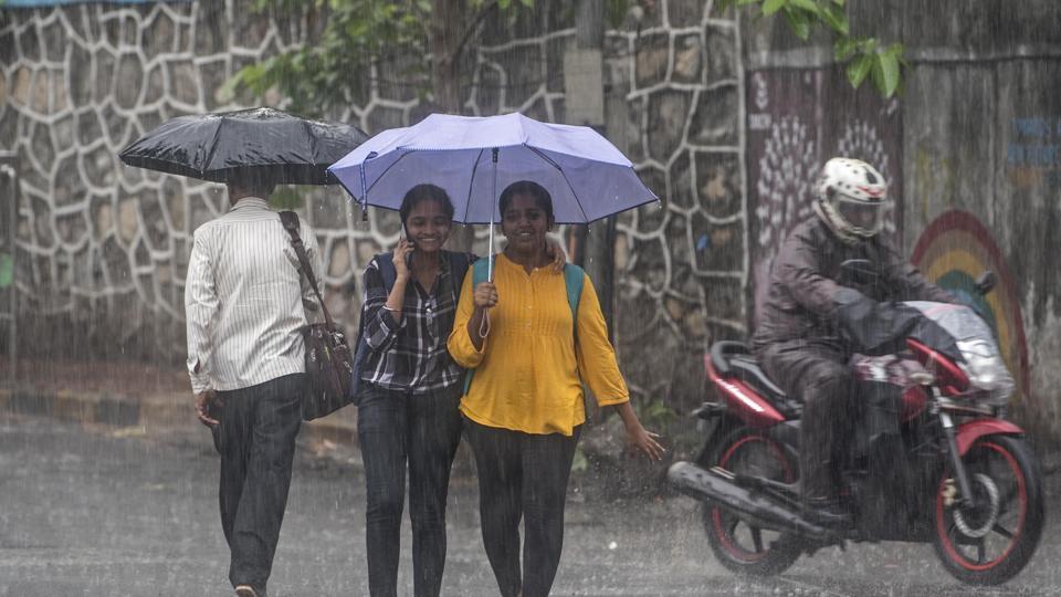 Monsoon likely to hit Mumbai within 48 hours, expected to last through ...