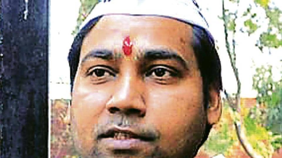 For obstructing poll process, AAP MLA Manoj Kumar gets 3-month jail ...