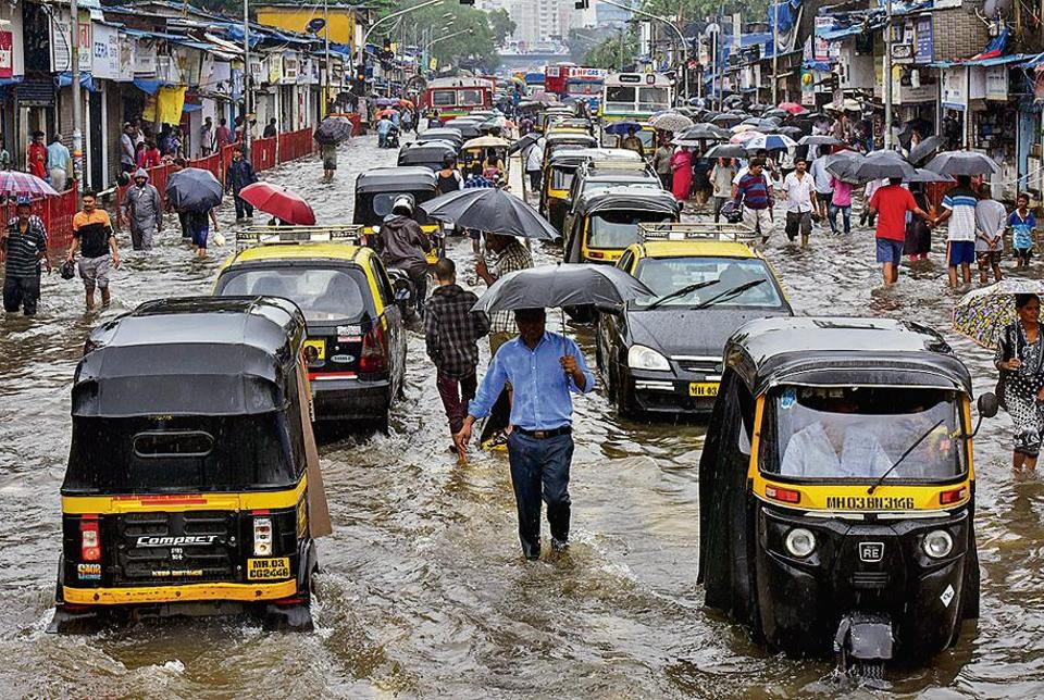 Monsoon mayhem in Maximum City | Mumbai news
