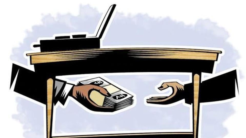CBI books three customs officials in corruption cases | Mumbai news