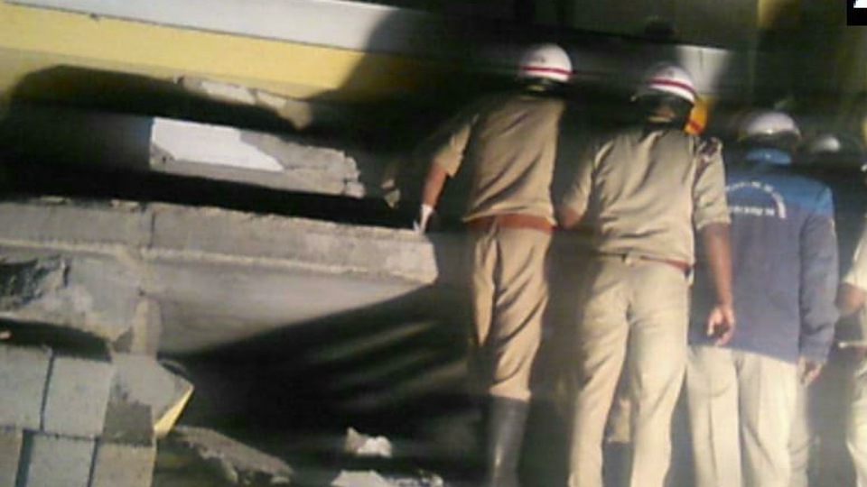 4 dead, 7 injured after under-construction building collapses in ...