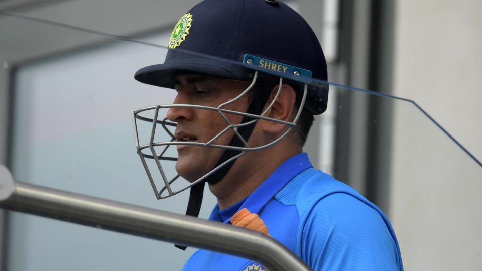 MS Dhoni to retire? Long-time friend Arun Pandey gives clear answer ...