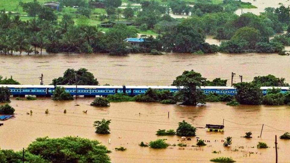‘Why was Mahalaxmi Express allowed to ply on flooded tracks ...