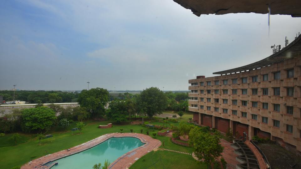 Photos: End of the road for Centaur Hotel, the Maharaja’s old haunt ...