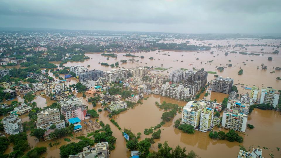 Heavy Rains Maroon 139 Villages In Western Maharashtra Thousands