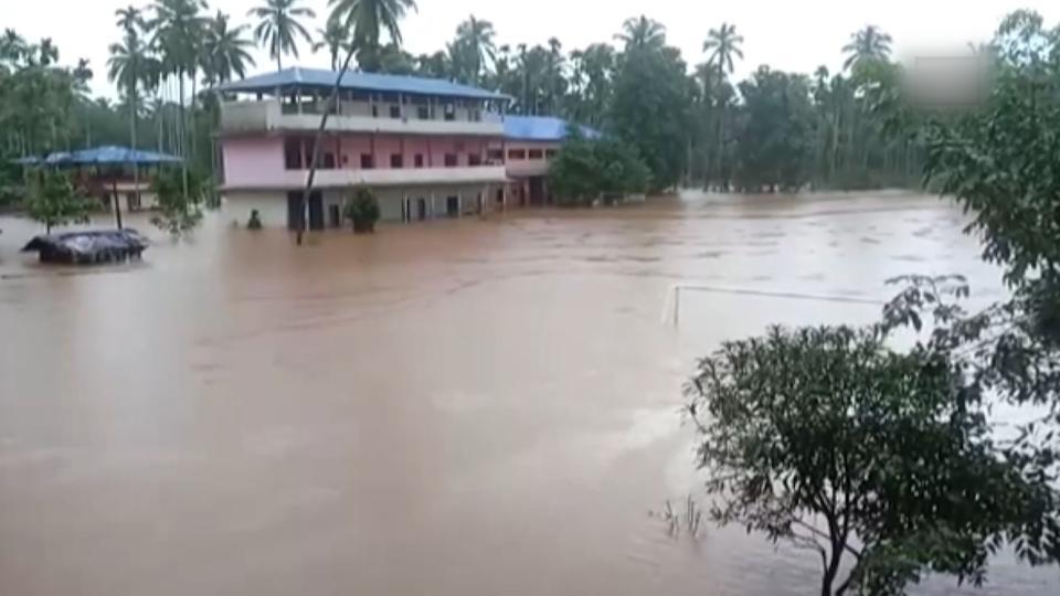 Heavy rains hit Kerala, ops at Kochi airport suspended till Sunday ...