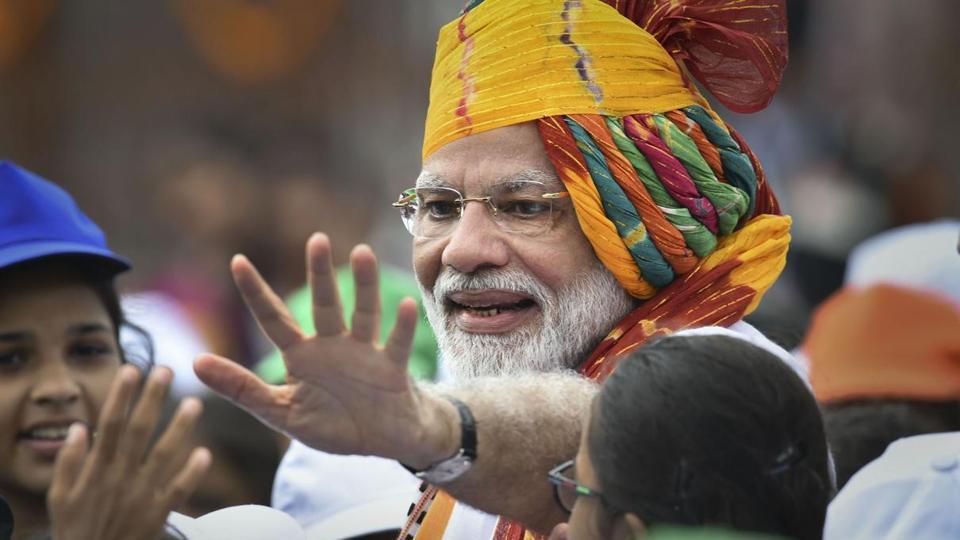 PM Narendra Modi’s Independence Day Speech: Yellow turban , white kurta ...