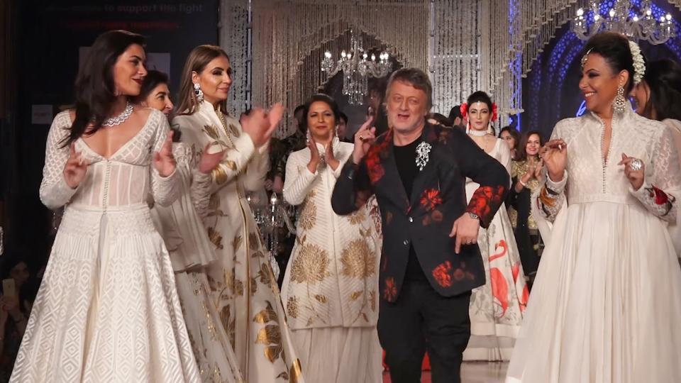 Designer Rohit Bal presents show at Breakthrough India’s event ...