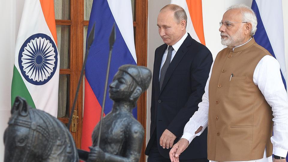 Narendra Modi visits Zvezda shipbuilding complex along with Vladimir ...