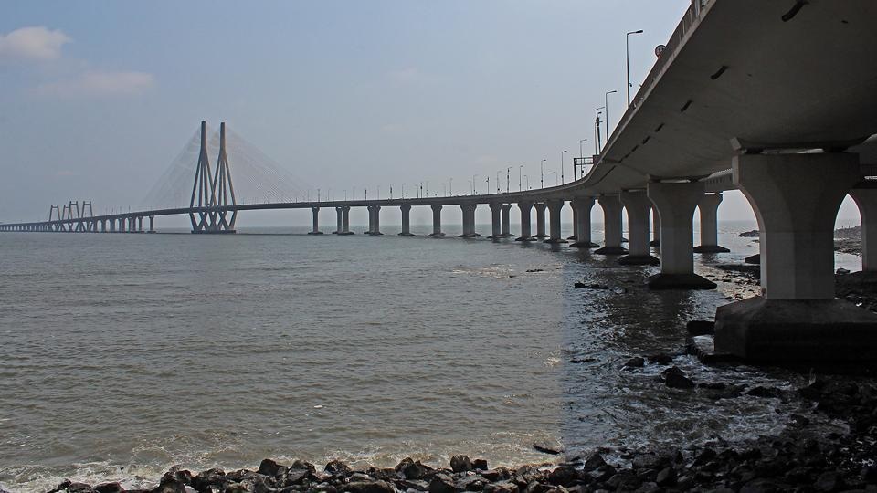 Bandra bridge in Mumbai to open by December 31 | Mumbai news