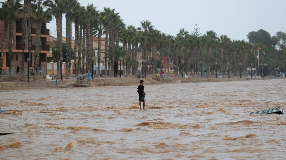 4 killed in Spain floods | World News