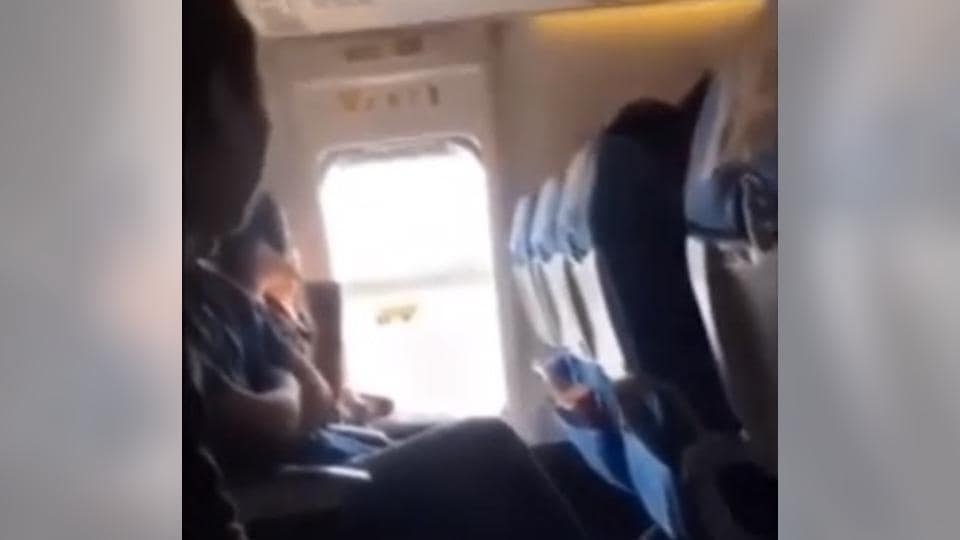 Woman feels ‘too stuffy,’ opens flight’s emergency exit for ‘fresh air ...
