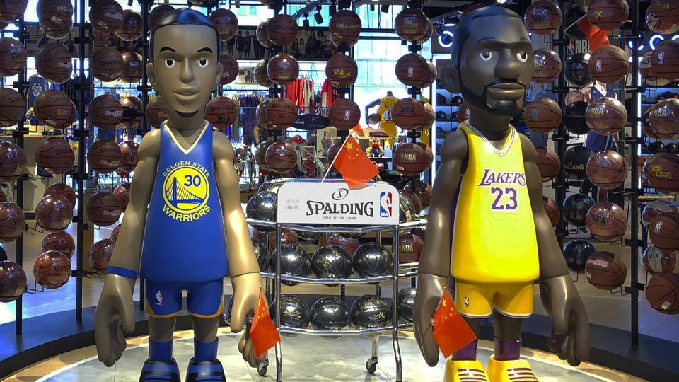 China punishes NBA as crisis over democracy tweet deepens | Hindustan Times