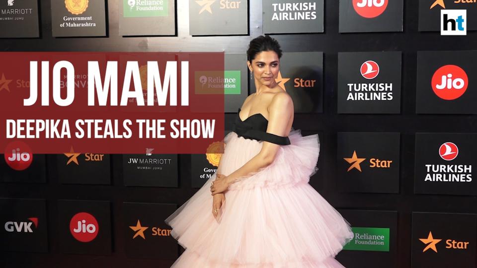 Jio MAMI Mumbai Film Festival | Deepika Padukone stuns in pink at ...