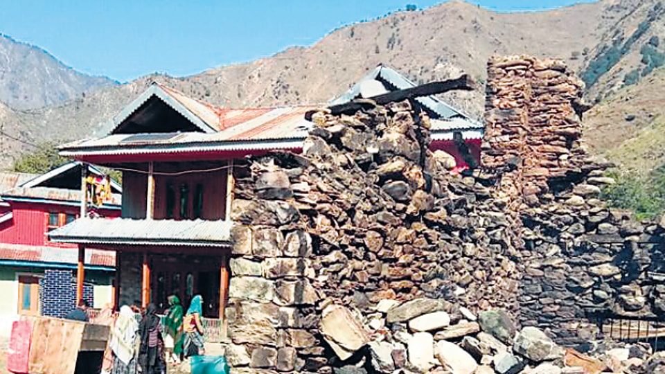 Indian artillery targets 4 terror camps across Line of Control | Latest ...