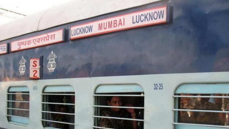 Lucknow-bound Pushpak Express derails near Mumbai, none hurt | Mumbai news