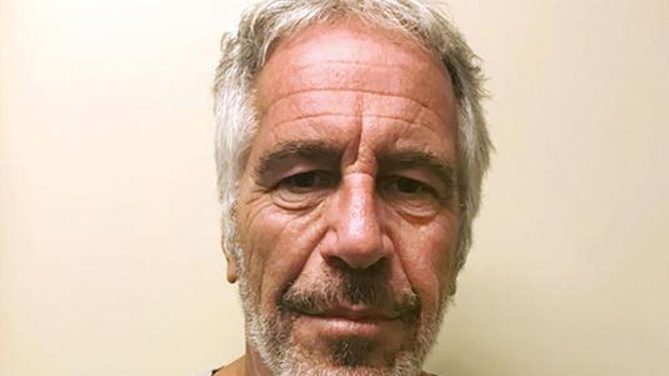 Jeffrey Epsteins Injuries Point To Murder Says Forensic Expert