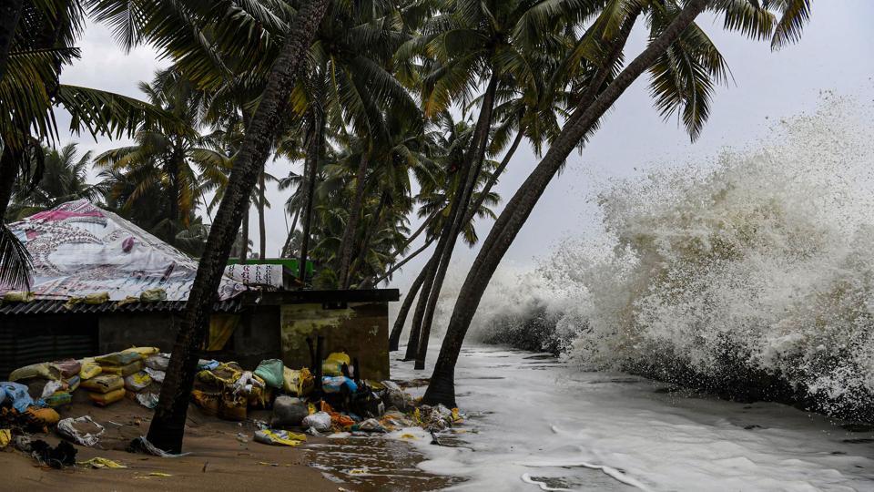 Cyclone Maha may fizzle out into Arabian sea, not hit Gujarat coast ...