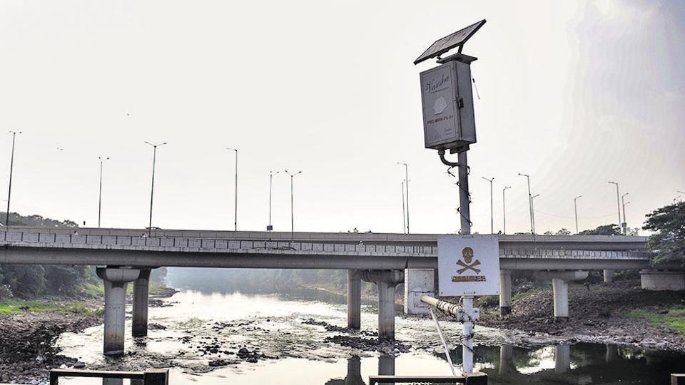 Rs 80,000 flood sensor on Pune’s Holkar bridge likely ‘swept away’ by ...