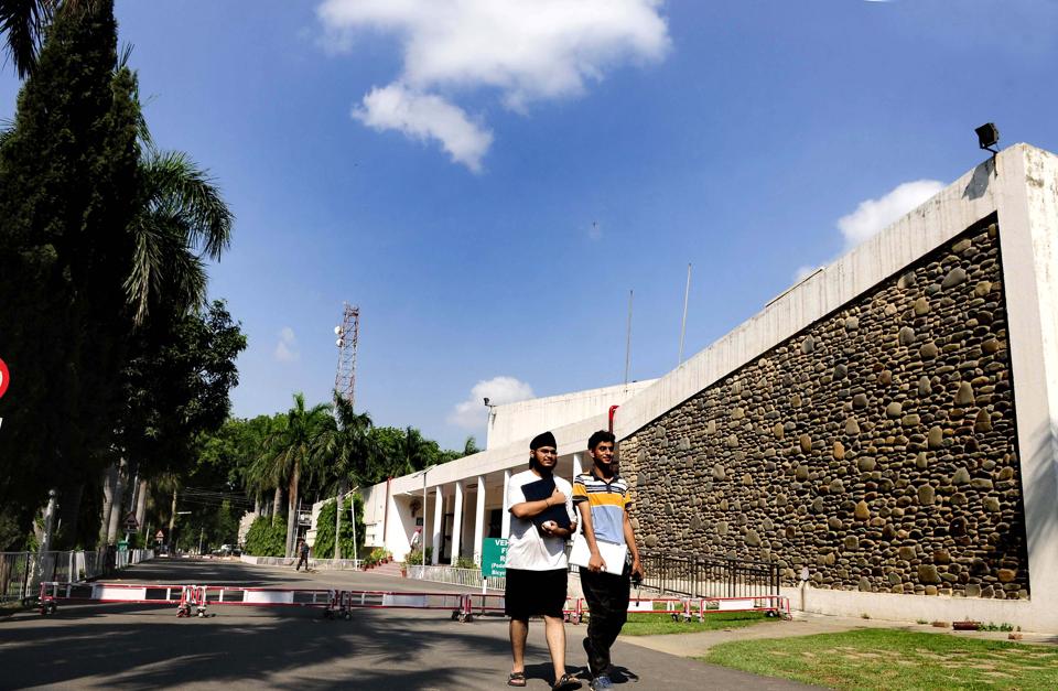 Punjab Engineering College seeks ₹750 crore from UT administration for ...