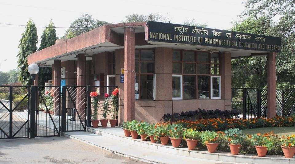 NIPER to generate revenue internally from three depts | Hindustan Times