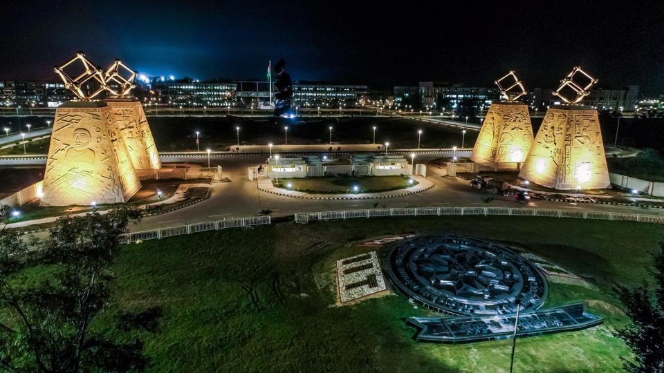 Pillars depicting ancient history erected at IIT Ropar - Hindustan Times