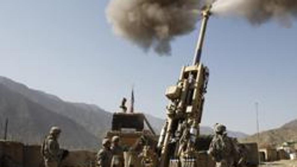 Night before US naval base attack, gunman showed mass shooting videos ...