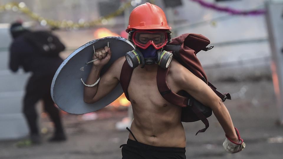 Photos: Chile’s protest ‘front line’ -- heroes or vandals? | Hindustan ...