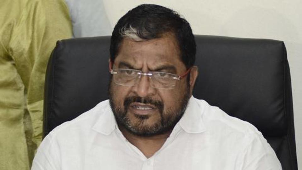 Raju Shetti bristles at not being invited for cabinet expansion ...