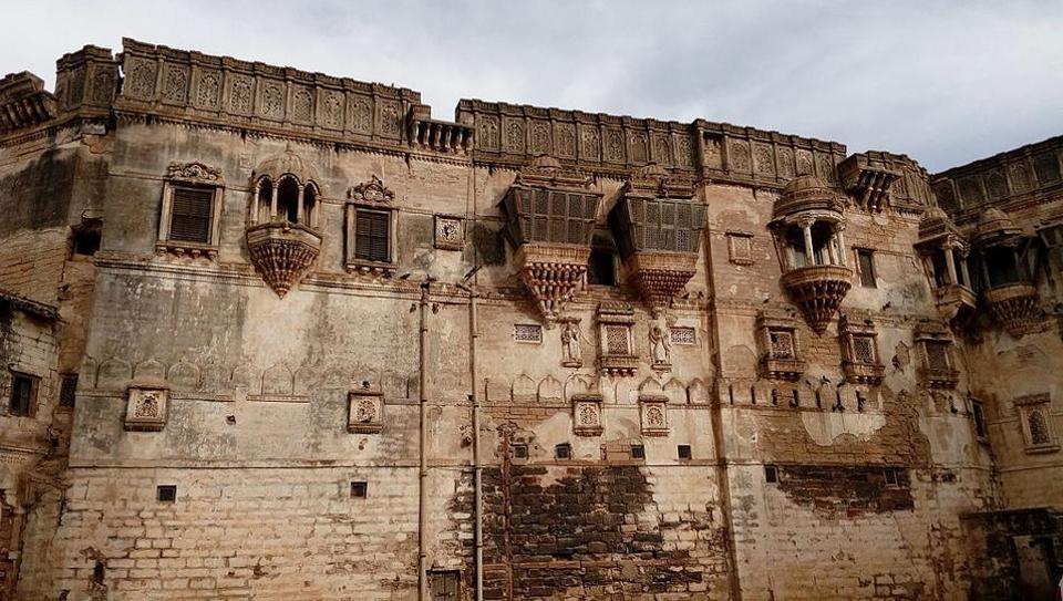 Aina Mahal, Parag Mahal, Kutch museum: Here’s why Bhuj is a craft lover ...