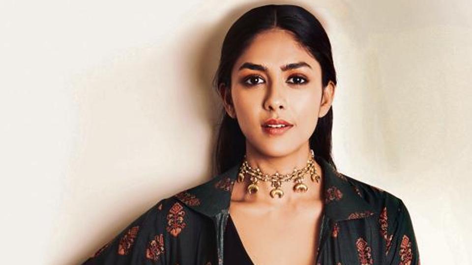 Mrunal: As actors we want to reach out to more audiences and when that ...