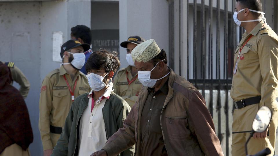 Mysterious toxic gas kills 11 people in Pakistan’s Karachi | World News