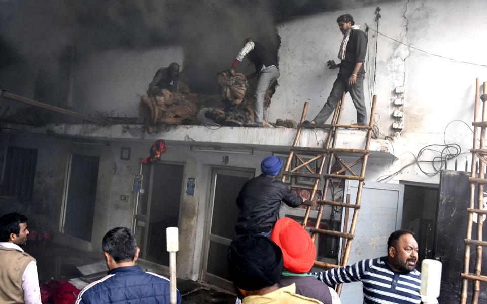 Yarn destroyed as fire breaks out in textile factory godown in Ludhiana ...