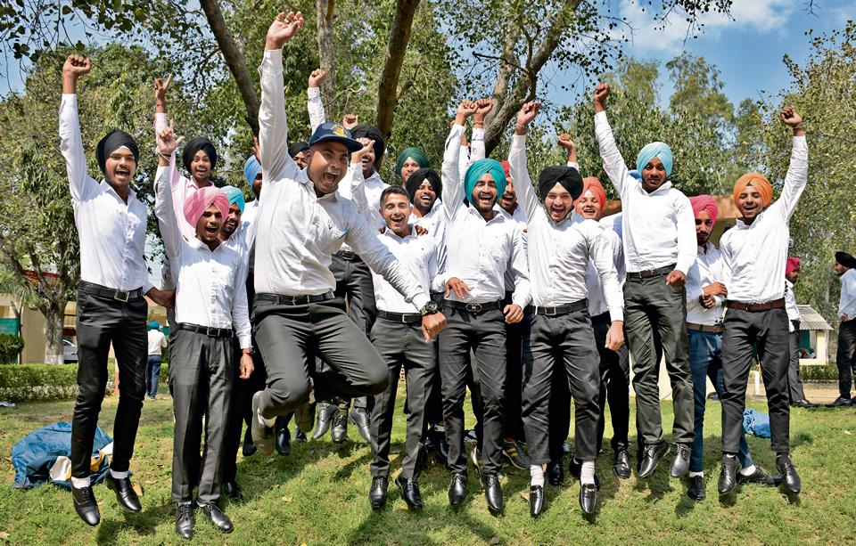 120 army lads to give wings to their dreams | Hindustan Times