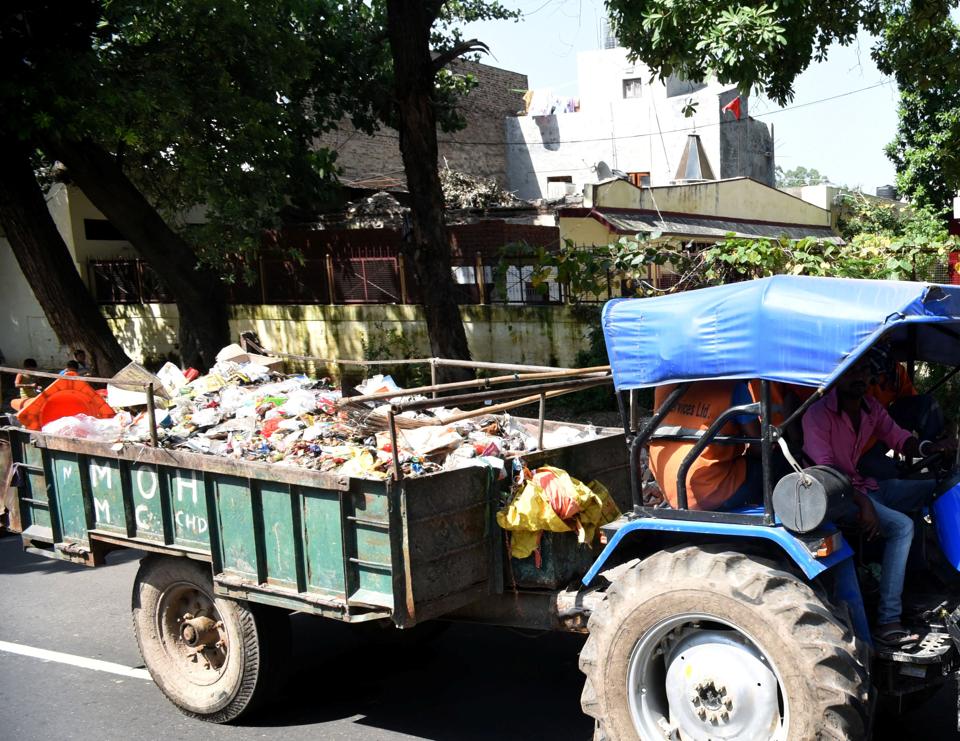 Mohali residents face difficulty disposing daily garbage amid lockdown ...