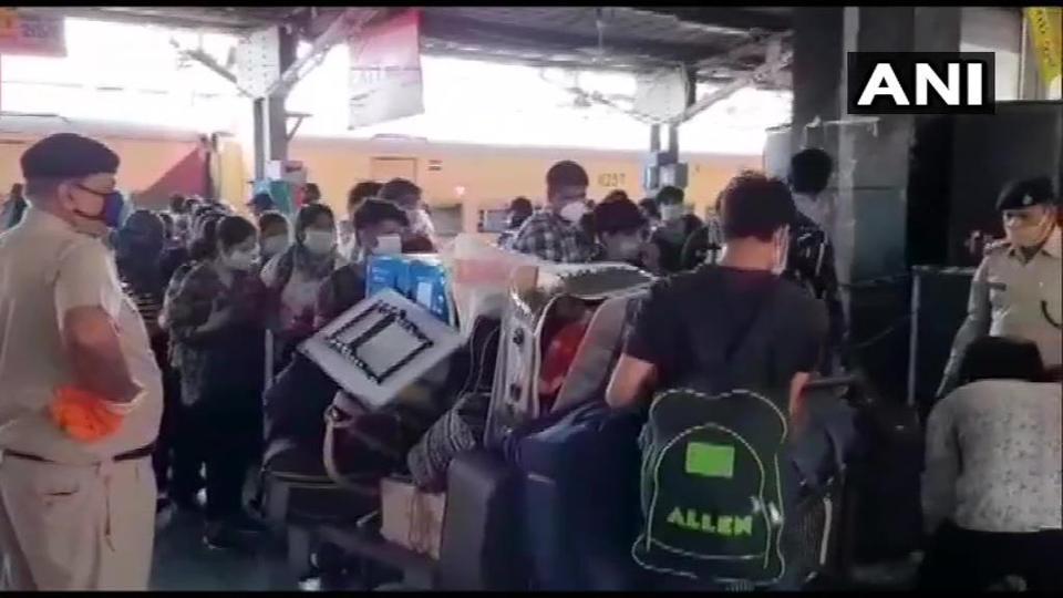 Crowds swell at Muzaffarpur Railway Station in Bihar as special train ...