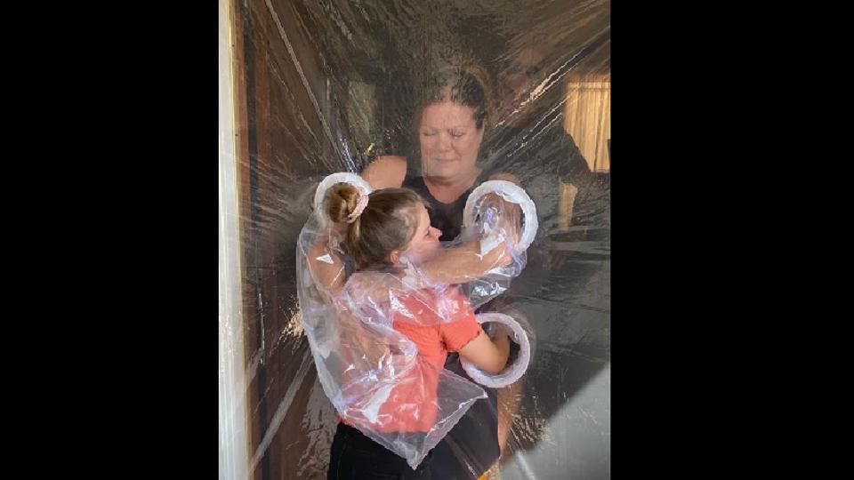 Girl designs hug-curtain for grandparents, clip will leave you teary ...