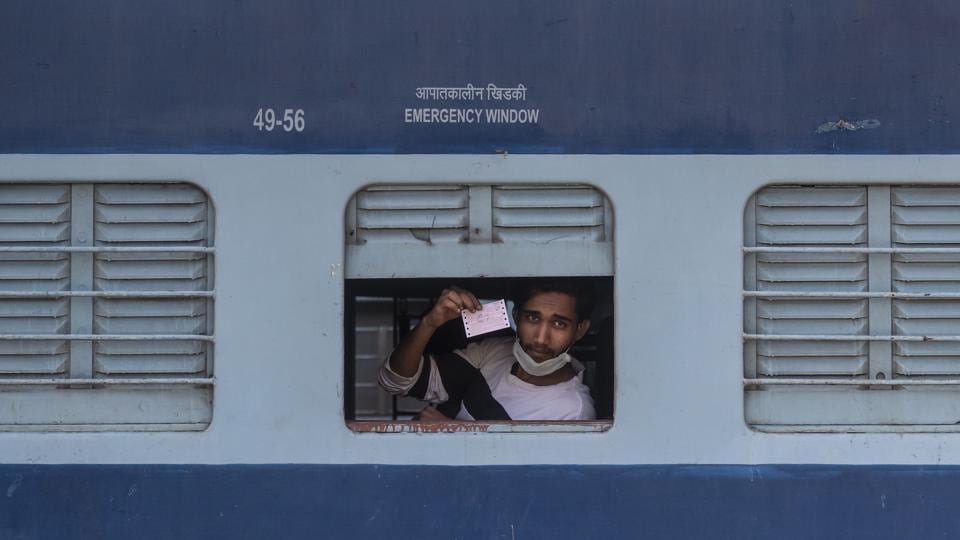 Over 5.64 lakh migrants brought back to UP in 449 trains so far: Report ...
