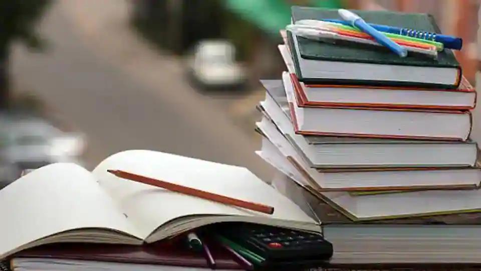 Maharashtra Begins Distribution Of Textbooks For The Academic Year 2020 