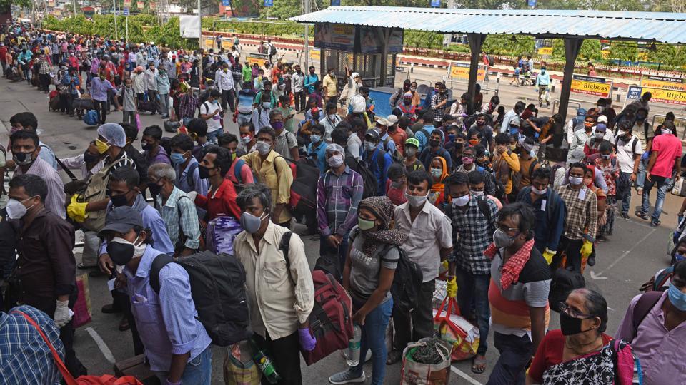 Social distancing norms flouted across Bengal on first day of Unlock 1 ...