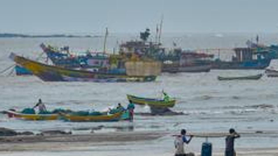 Cyclone Nisarga will make landfall close to Alibag; parts of Mumbai ...