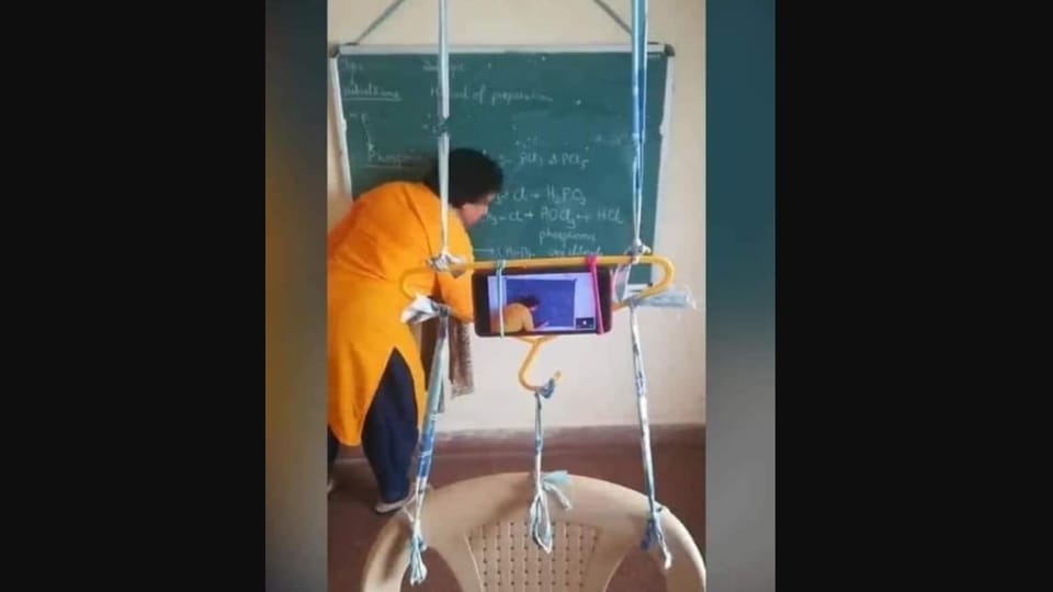 Teacher’s makeshift ‘tripod’ is a perfect example of jugaad. People ...